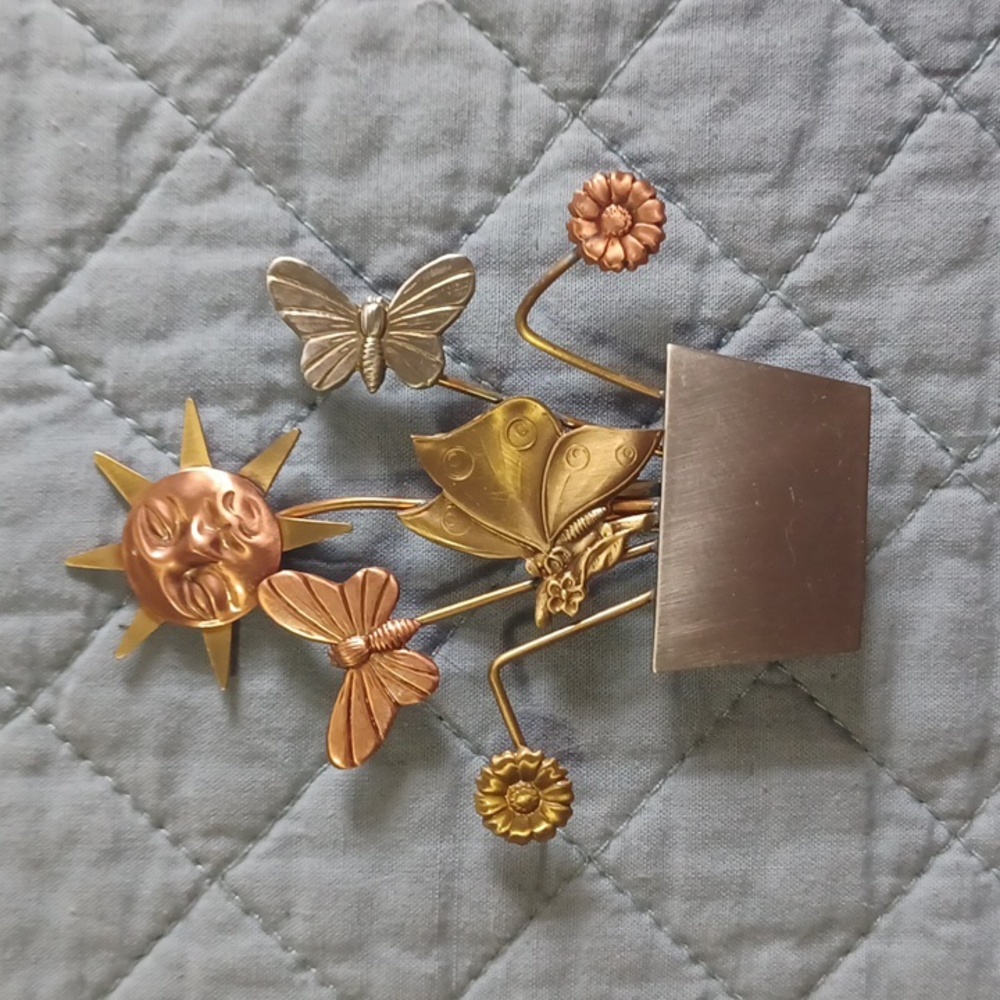 Flower Pot Sun And Butterfly Brooch - Gem